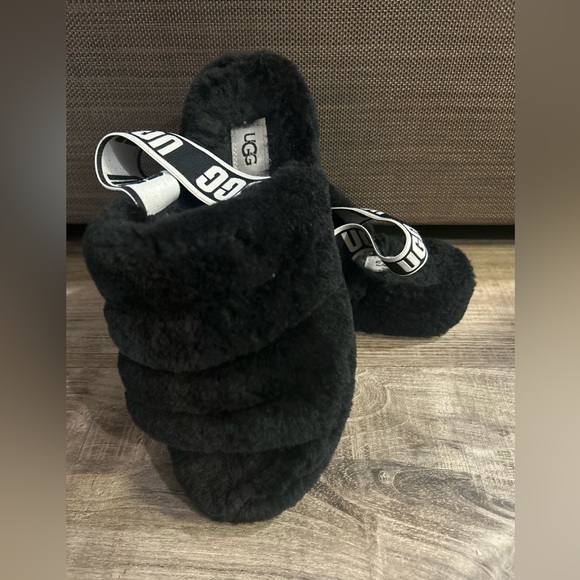 UGG | Shoes | Ugg Fluffy Yeah Slides Black Sheepskin Slippers | Poshmark